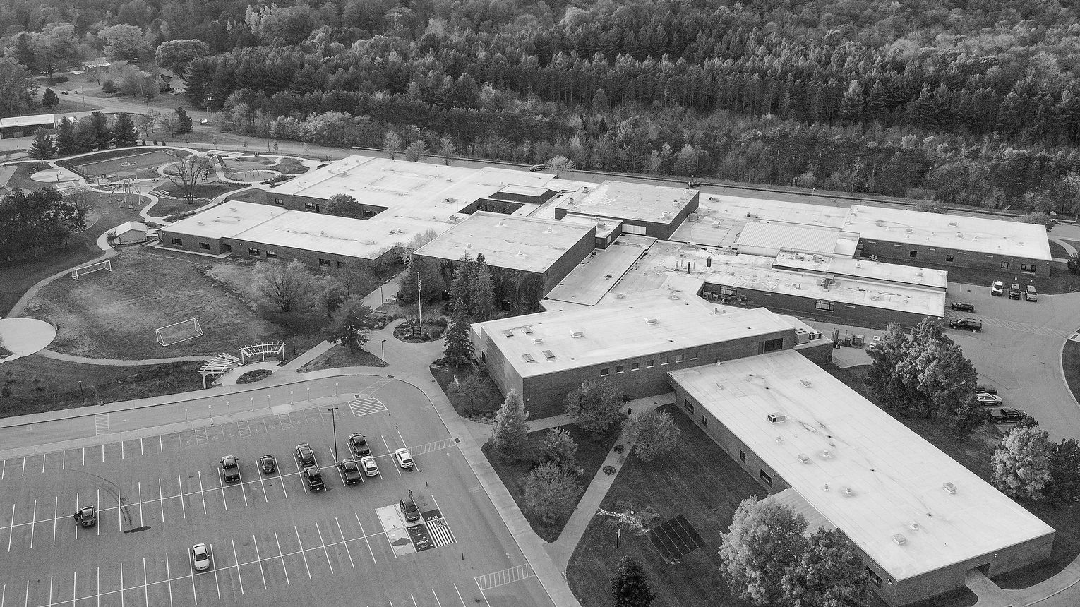 Glen Lake accepts construction bids
