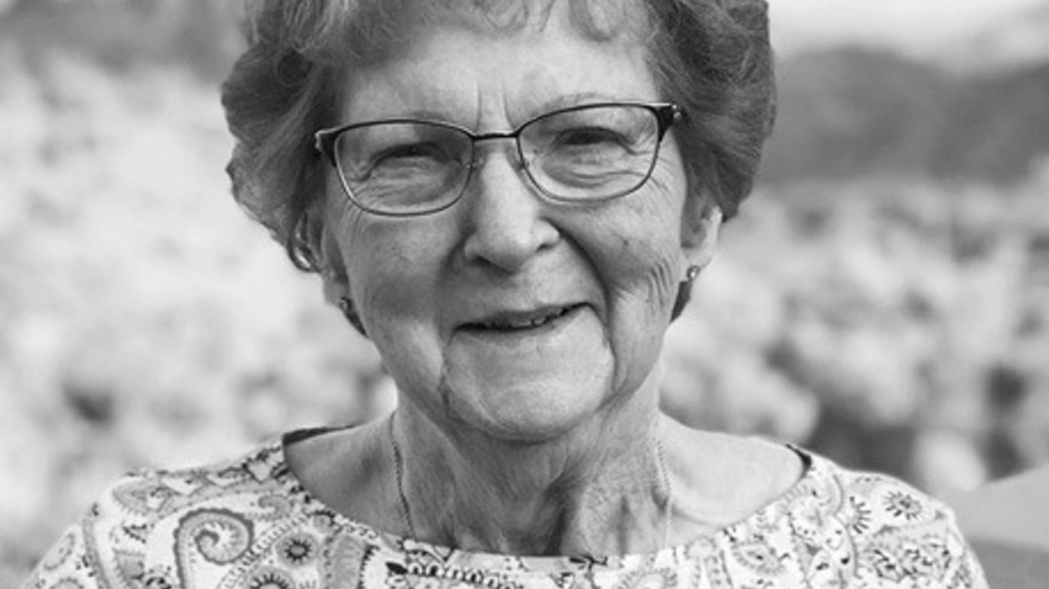 Ruth Sylvia Holmstrom